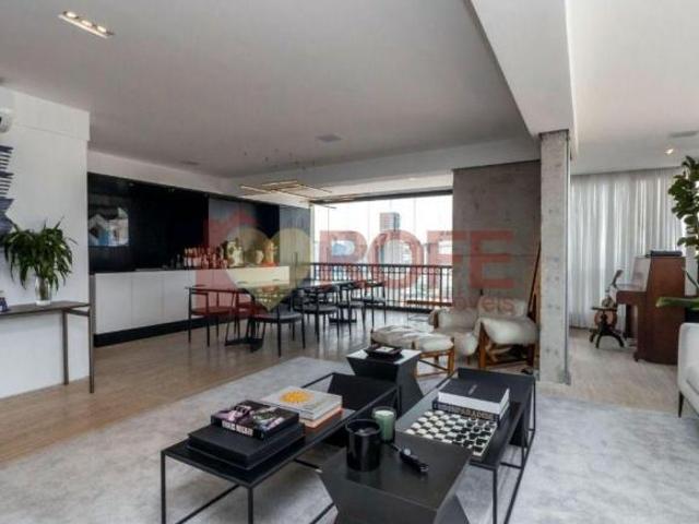 Apartamento com 3 dormitórios à venda, 180 m² Itaim Bibi São Paulo/SP