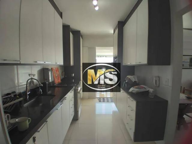 Apartamento com 3 dormitórios à venda, 180 m² por R$ 870.000,00 Tupi Praia Grande/SP