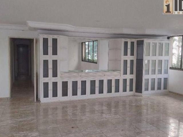 Apartamento com 3 dormitórios à venda, 187 m² por R$ 2.100.000,00 Boqueirão Santos/SP