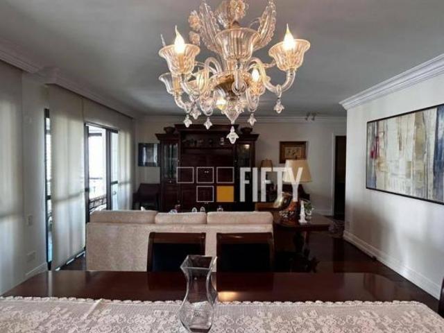 Apartamento com 3 dormitórios à venda, 185 m² Campo Belo São Paulo/SP