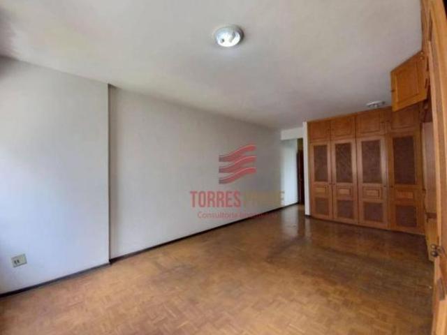 Apartamento com 3 dormitórios à venda, 188 m² por R$ 1.600.000,00 Gonzaga Santos/SP