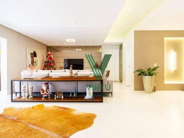 Apartamento com 3 dormitórios à venda, 193 m² por R$ 2.699.000,00 Água Verde Curitiba/PR