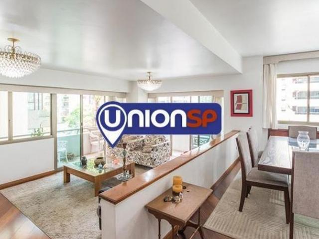 Apartamento com 3 dormitórios à venda, 190 m² por R$ 1.430.000,00 Aclimação São Paulo/SP