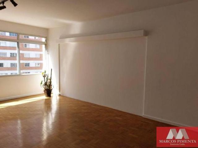 Apartamento com 3 dormitórios à venda, 190 m² por R$ 2.000.000,00 Cerqueira César São Paulo/SP
