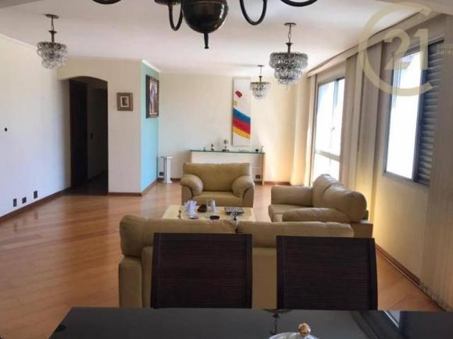 Apartamento com 3 dormitórios à venda, 190 m² por R$ 2.500.000,00 Jardim Paulista São Paulo/SP