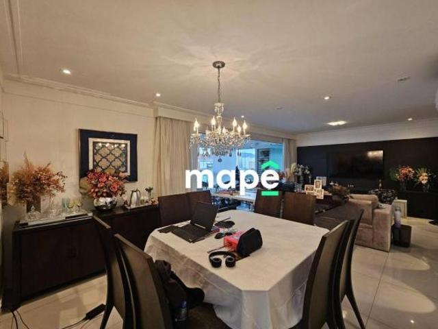 Apartamento com 3 dormitórios à venda, 190 m² por R$ 2.995.000,00 Embaré Santos/SP