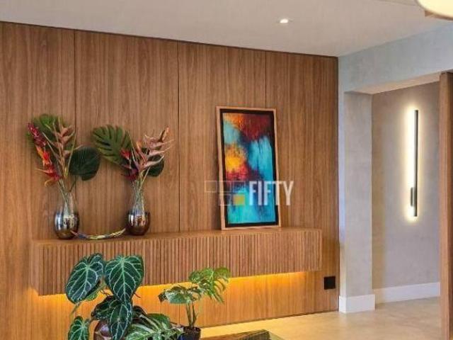 Apartamento com 3 dormitórios à venda, 190 m² por R$ 4.000.000,00 Campo Belo São Paulo/SP