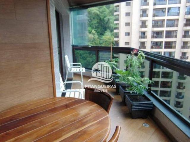 Apartamento com 3 dormitórios à venda, 197 m² Pitangueiras Guarujá/SP