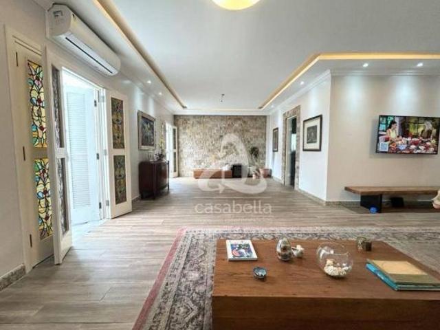Apartamento com 3 dormitórios à venda, 195 m² por R$ 1.390.000,00 Boqueirão Santos/SP