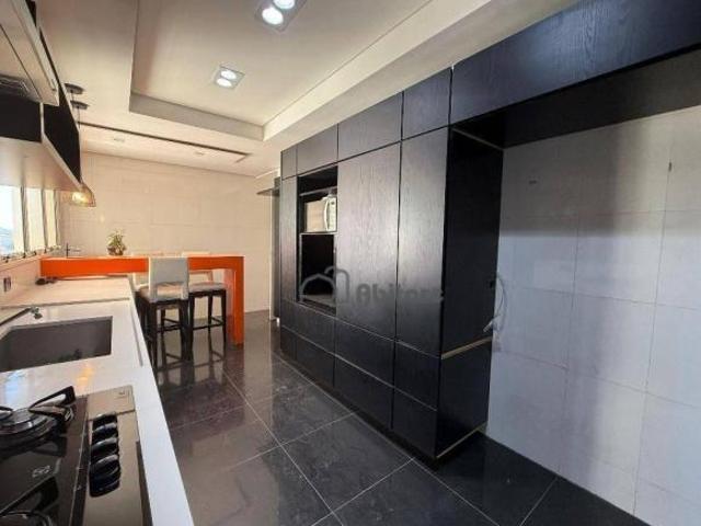 Apartamento com 3 dormitórios à venda, 196 m² por R$ 2.500.000,00 Jardim Portal da Colina Soroca