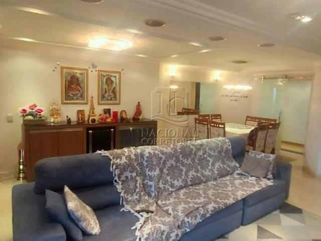 Apartamento com 3 dormitórios à venda, 198 m² Vila Bastos Santo André/SP