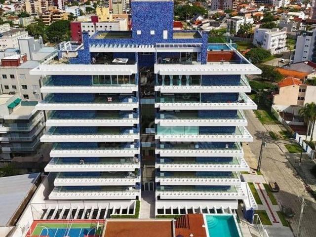 Apartamento com 3 dormitórios à venda, 199 m² por R$ 2.200.000,00 Centro Guaratuba/PR