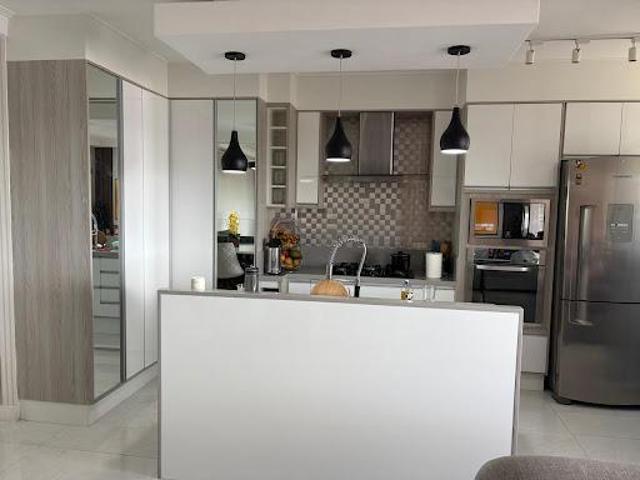 Apartamento com 3 dormitórios à venda, 100 m² por R$ 1.230.000,00 Jardim Flor da Montanha Guarul