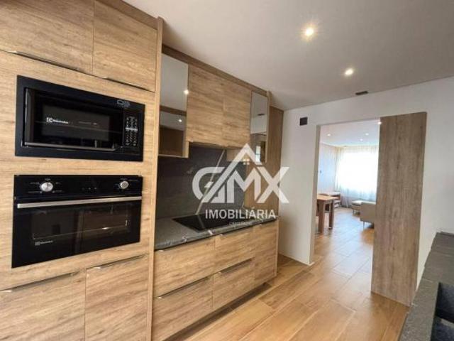 Apartamento com 3 dormitórios à venda, 100 m² por R$ 430.000,00 Centro Londrina/PR