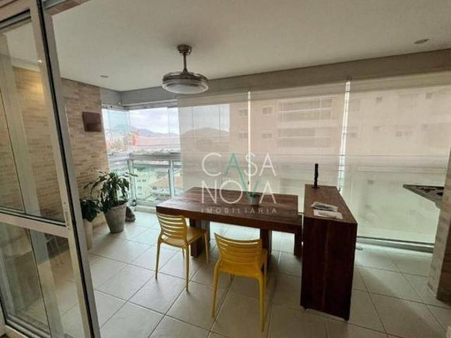 Apartamento com 3 dormitórios à venda, 102 m² por R$ 1.060.000,00 Ponta da Praia Santos/SP