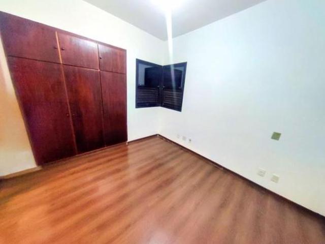Apartamento com 3 dormitórios à venda, 102 m² por R$ 720.000,00 Aparecida Santos/SP