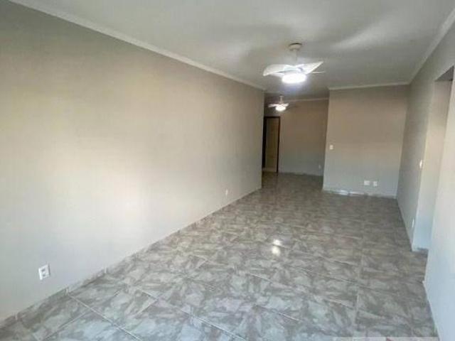 Apartamento com 3 dormitórios à venda, 107 m² por R$ 635.000,00 Marapé Santos/SP