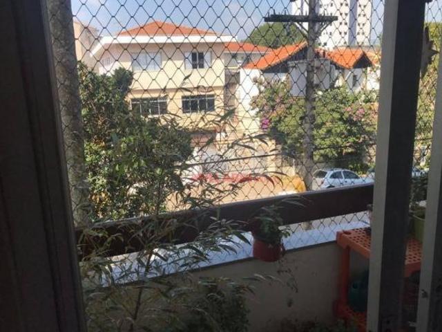 Apartamento com 3 dormitórios à venda, 107 m² por R$ 835.000