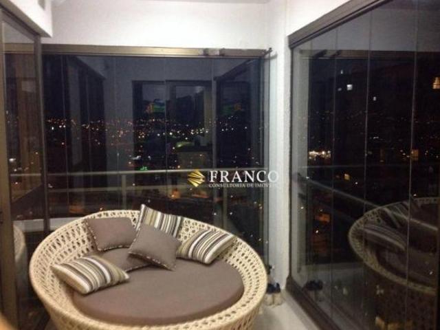 Apartamento com 3 dormitórios à venda, 107 m² por R$ 650.000,00 Vila Jaboticabeira Taubaté/SP