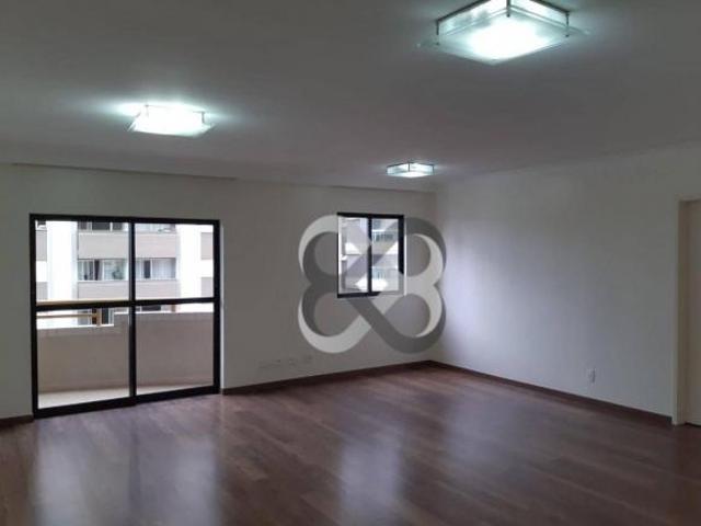 Apartamento com 3 dormitórios à venda, 105 m² por R$ 580.000,00 Centro Londrina/PR