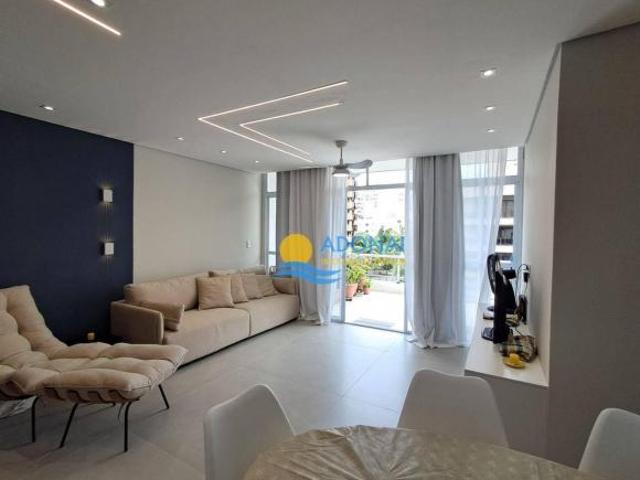 Apartamento próximo à praia com vista — Enseada — Guarujá