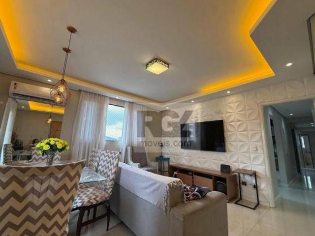 Apartamento com 3 dormitórios à venda, 106 m² por R$ 725.000,00 Ponta da Praia Santos/SP