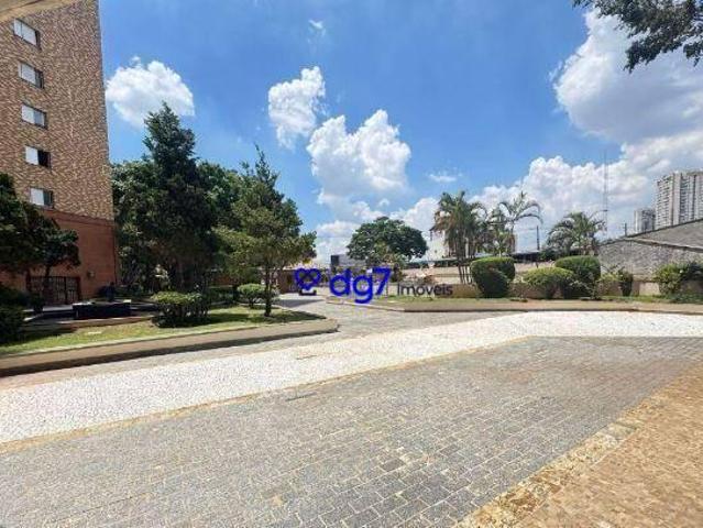 Apartamento com 3 dormitórios à venda, 106 m² por R$ 925.000,00 Jardim Bonfigl