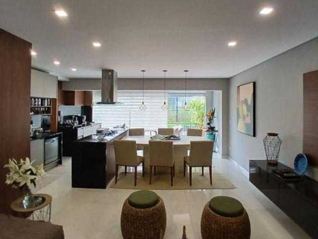 Apartamento com 3 dormitórios à venda, 108 m² por R$ 1.910.000,00 Granja Viana Cotia/SP
