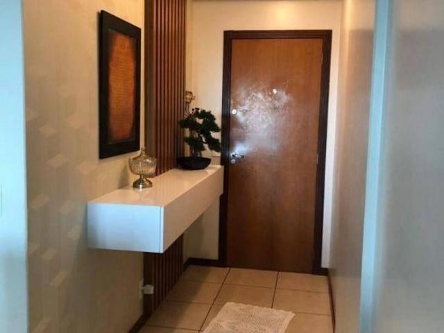 Apartamento com 3 dormitórios à venda, 108 m² por R$ 850.000,00 Centro Cascavel/PR
