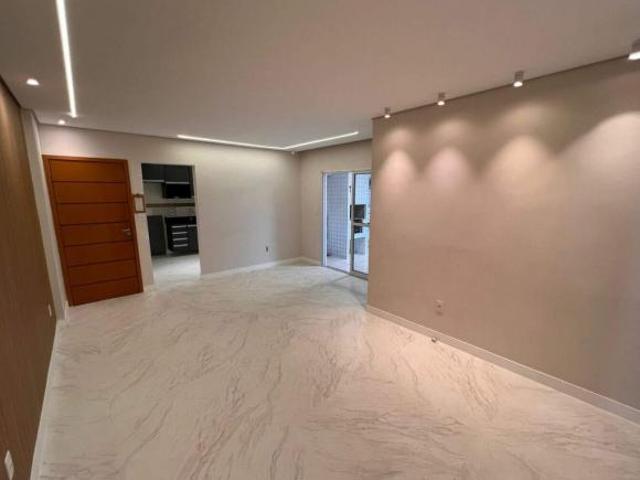 Apartamento com 3 dormitórios à venda, 108 m² por R$ 950.000,00 Canto do Forte Praia Grande/SP