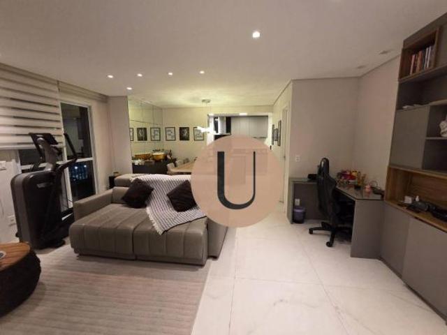 Apartamento com 3 dormitórios à venda, 109 m² por R$ 1.600.000,00 Centro Comercial Jubran Baruer