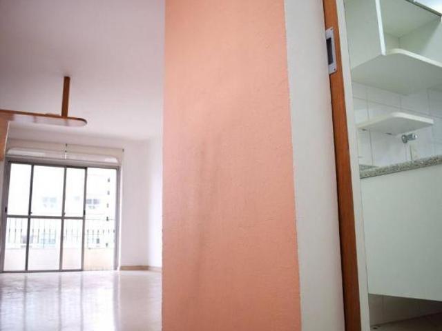 Apartamento com 3 dormitórios à venda, 110 m² por Higienópolis São Paulo/SP