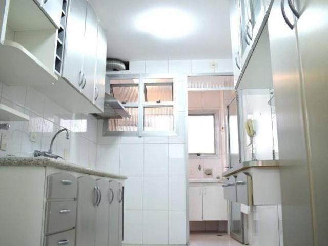 Apartamento com 3 dormitórios à venda, 110 m² por Higienópolis São Paulo/SP