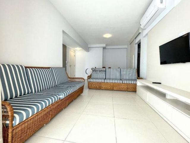 Apartamento com 3 dormitórios à venda, 110 m² por R$ 1.200.000,00