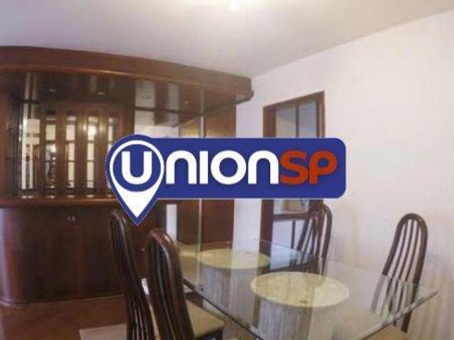 Apartamento com 3 dormitórios à venda, 110 m² por R$ 1.590.000,00 Moema São Paulo/SP