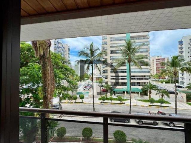Apartamento com 3 dormitórios à venda, 110 m² por R$ 1.950.000,00 Riviera de São Lourenço Bertio
