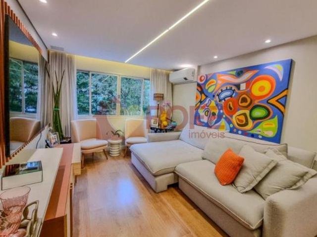Apartamento com 3 dormitórios à venda, 110 m² por R$ 2.100.000 Moema São Paulo/SP