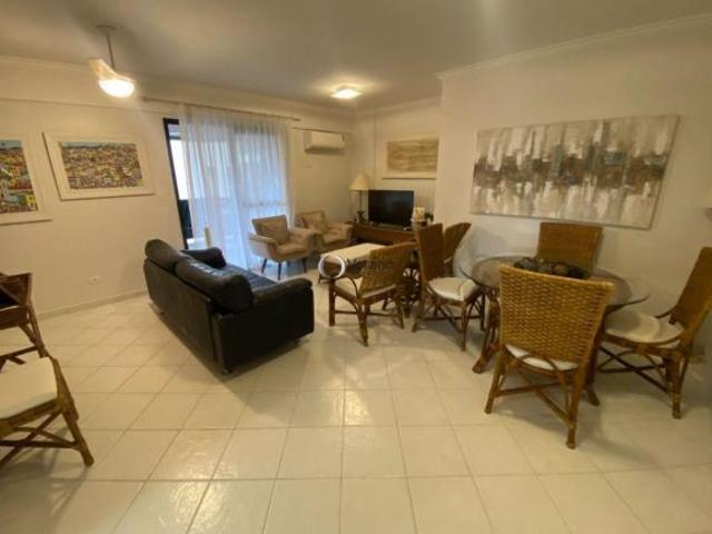 Apartamento com 3 dormitórios à venda, 110 m² por R$ 570.000,00 E