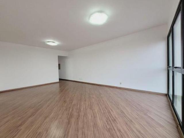 Apartamento com 3 dormitórios à venda, 110 m² por R$ 690.000,00 Centro Santo André/SP