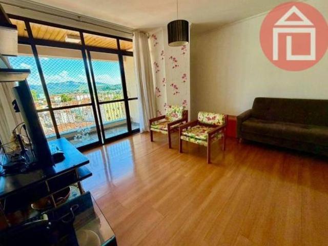Apartamento com 3 dormitórios à venda, 110 m² por R$ 800.000,00 Centro Bragança Paulista/SP