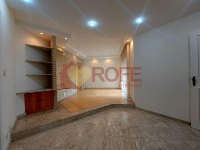 Apartamento com 3 dormitórios à venda, 112 m² por R$ 1.400.000,00 Moema São Paulo/SP