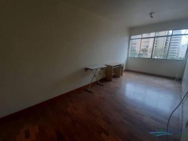 Apartamento com 3 dormitórios à venda, 112 m² por R$ 290.000,00 Centro Londrina/PR
