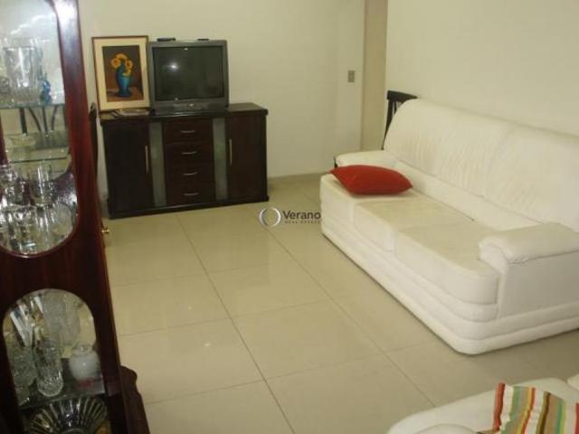 Apartamento com 3 dormitórios à venda, 112 m² por R$ 350.000,00 E