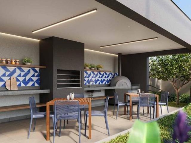 Apartamento com 3 dormitórios à venda, 112 m²