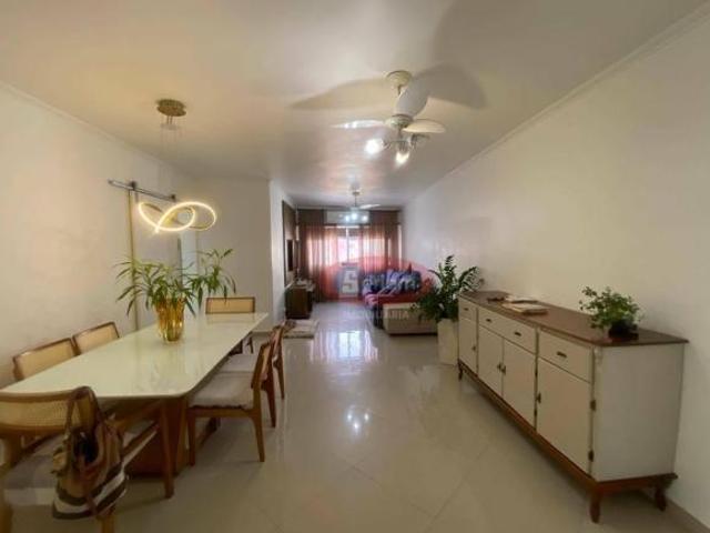 Apartamento com 3 dormitórios à venda, 114 m² por R$ 799.000,00 Campo Grande Santos/SP