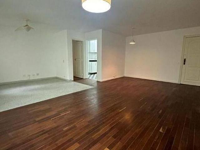 Apartamento com 3 dormitórios à venda, 115 m² por R$ 1.200.000 Moema São Paulo/SP