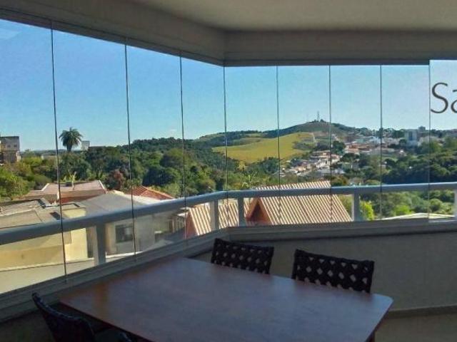 Apartamento com 3 dormitórios à venda, 115 m² por R$ 740.000,00 Campo Barbacena/MG