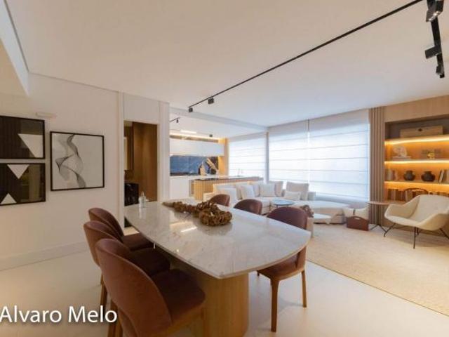 Apartamento com 3 dormitórios à venda, 116 m² por R$ 2.460.000,00 Boa Viagem Belo Horizonte/MG