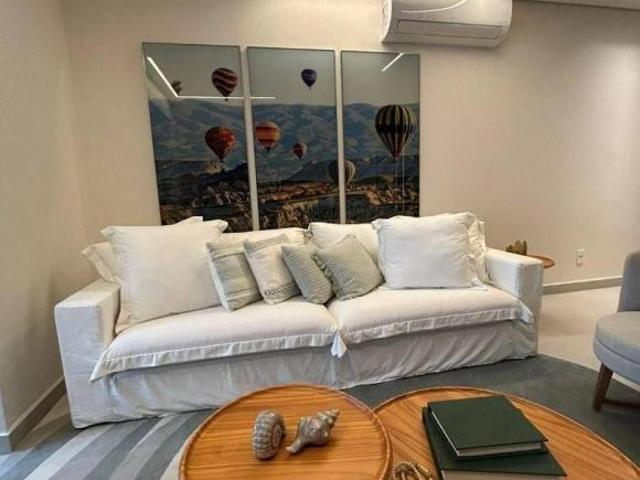 Apartamento com 3 dormitórios à venda, 118 m² por R$ 1.681.155,05 Jardim Britânia Caraguatatuba/