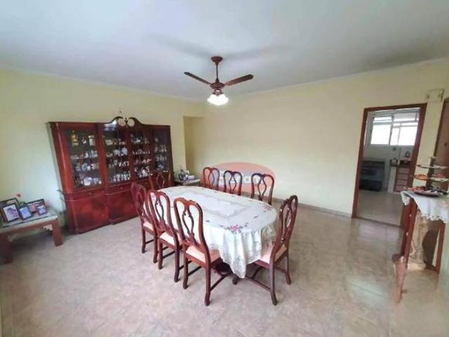 Apartamento com 3 dormitórios à venda, 118 m² por R$ 680.000,00 Ponta da Praia Santos/SP